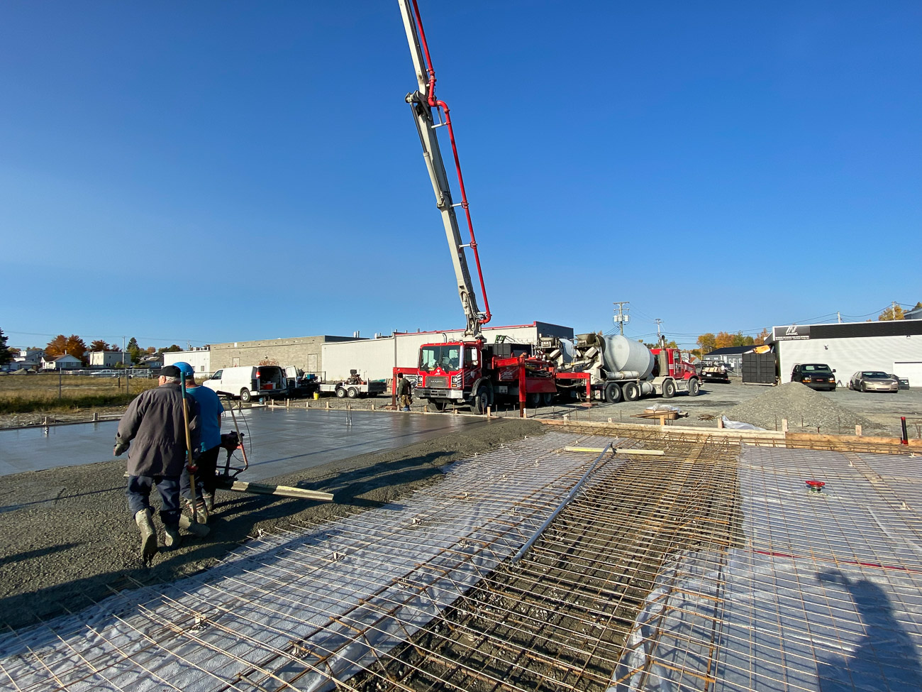 Commercial building / Massé Inc. - Béton Barrette